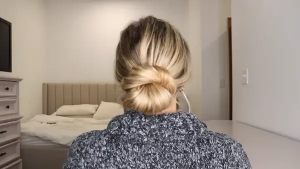 5 Easy Low Messy Bun Updos Anyone Can Do