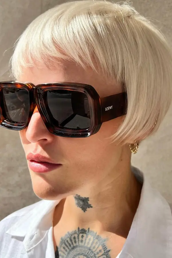 10 Cute Micro Bob Haircut Ideas That Make a Statement
